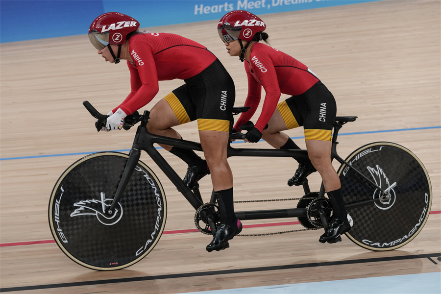 Malaysia secures 3 medals in Men's and Women's B 1000m of Cycling Track ...